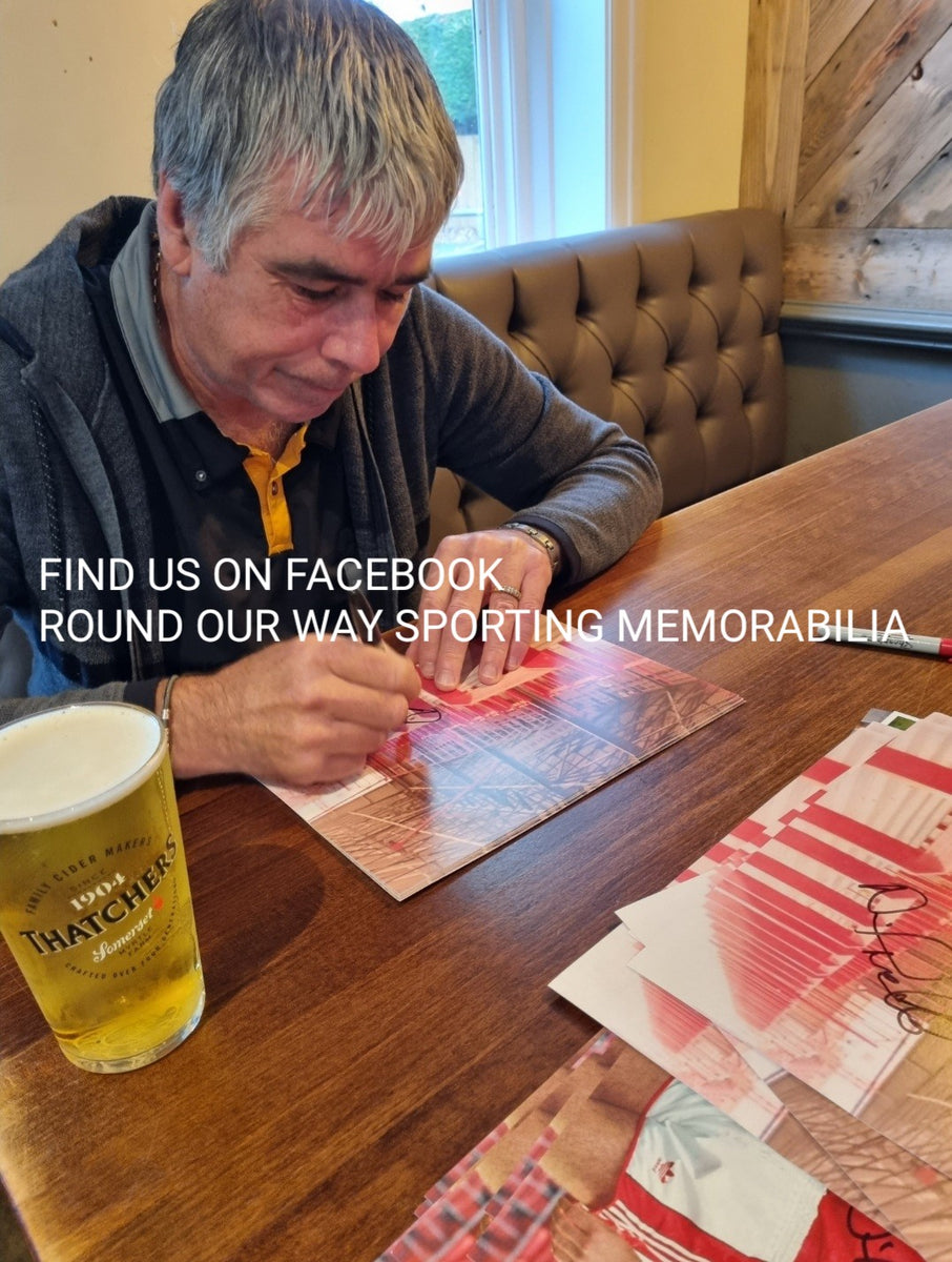 Neil Webb Signed Nottingham Forest photo – roundourwaysportingmemorabilia