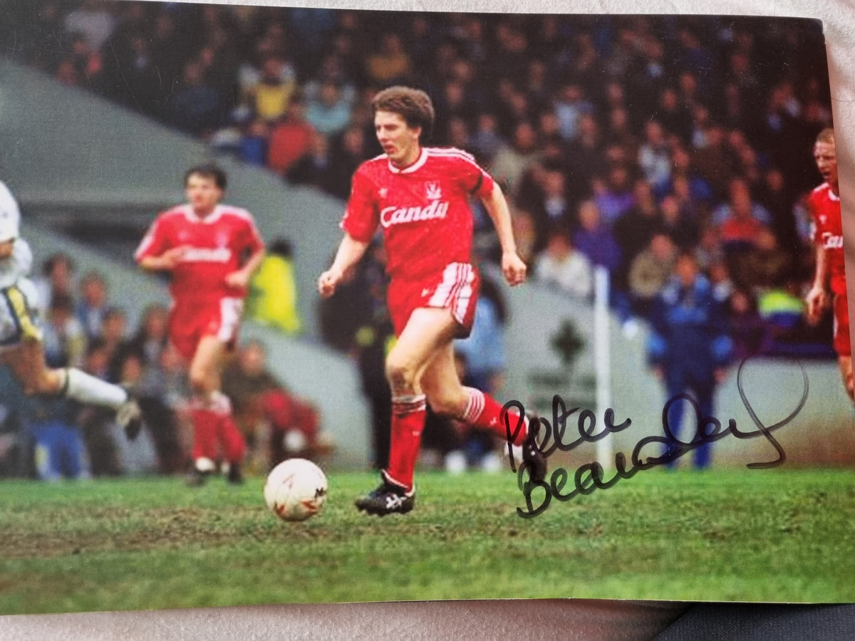 Signed Peter Beardsley Liverpool – roundourwaysportingmemorabilia