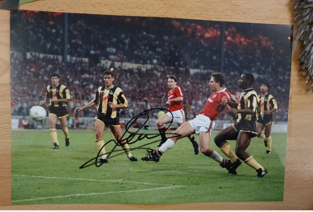 Signed Lee Martin Manchester utd – roundourwaysportingmemorabilia